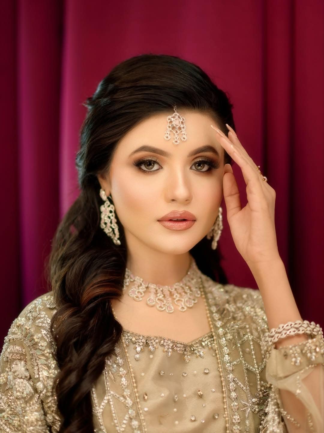 Rising model Romaisa Saeed passes away