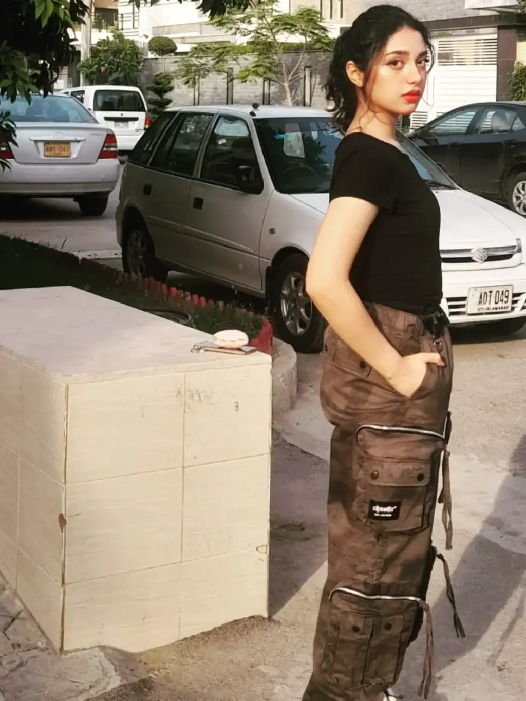 Who Is Sidra From Jama Taqseem | Reviewit.pk