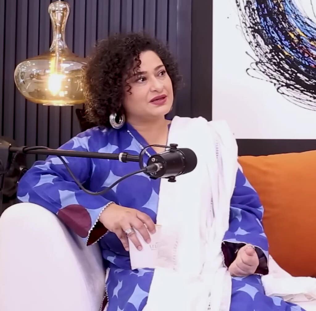 Sania Saeed's Beautiful Reply To Saima Qureshi's Anti-Women Statement | Reviewit.pk