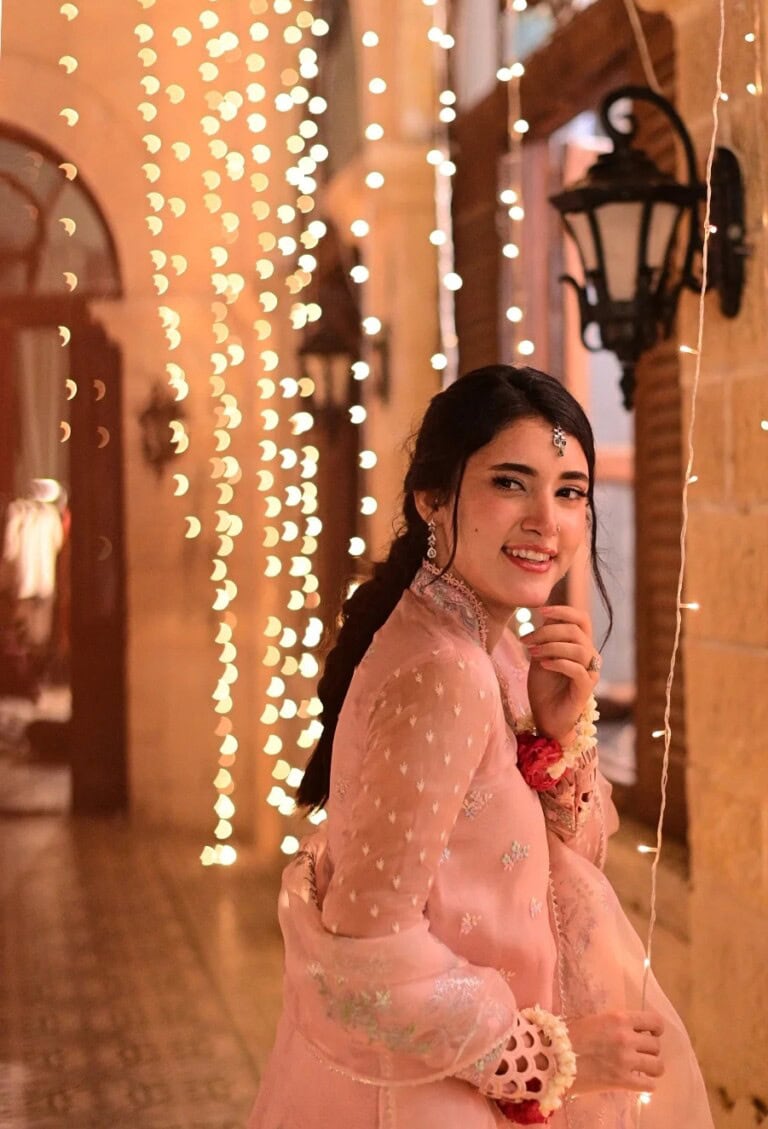 Feroze Khan & Sahar Hashmi Upcoming Drama Details | Reviewit.pk