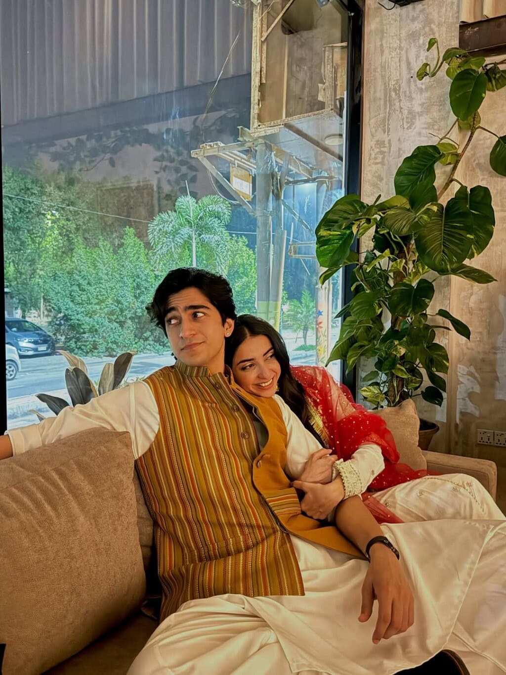 Naqaab & Meri Bahuain Fame Ahmed Rafique Nikkah Pictures | Reviewit.pk