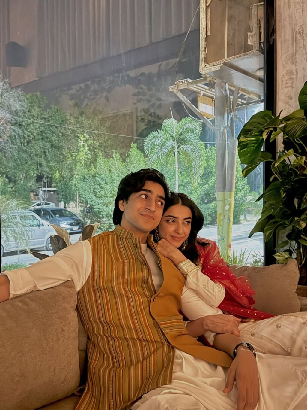 Naqaab & Meri Bahuain Fame Ahmed Rafique Nikkah Pictures | Reviewit.pk