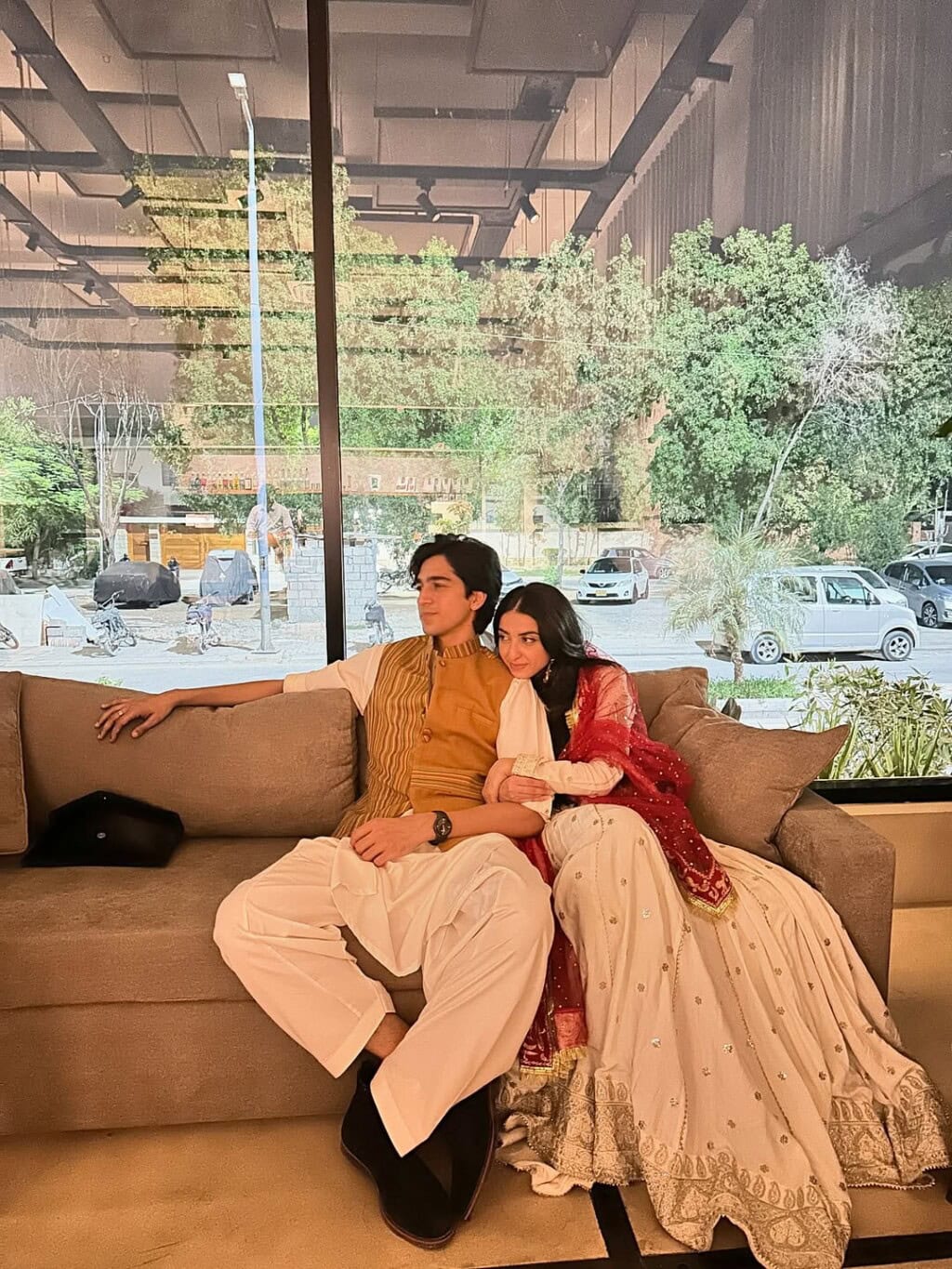 Naqaab & Meri Bahuain Fame Ahmed Rafique Nikkah Pictures | Reviewit.pk