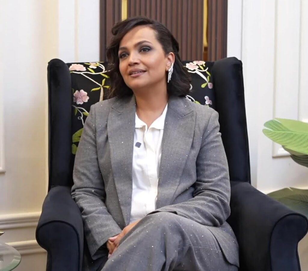 Aamina Sheikh On Jo Bache Hain Sang Samait Lo Release | Reviewit.pk