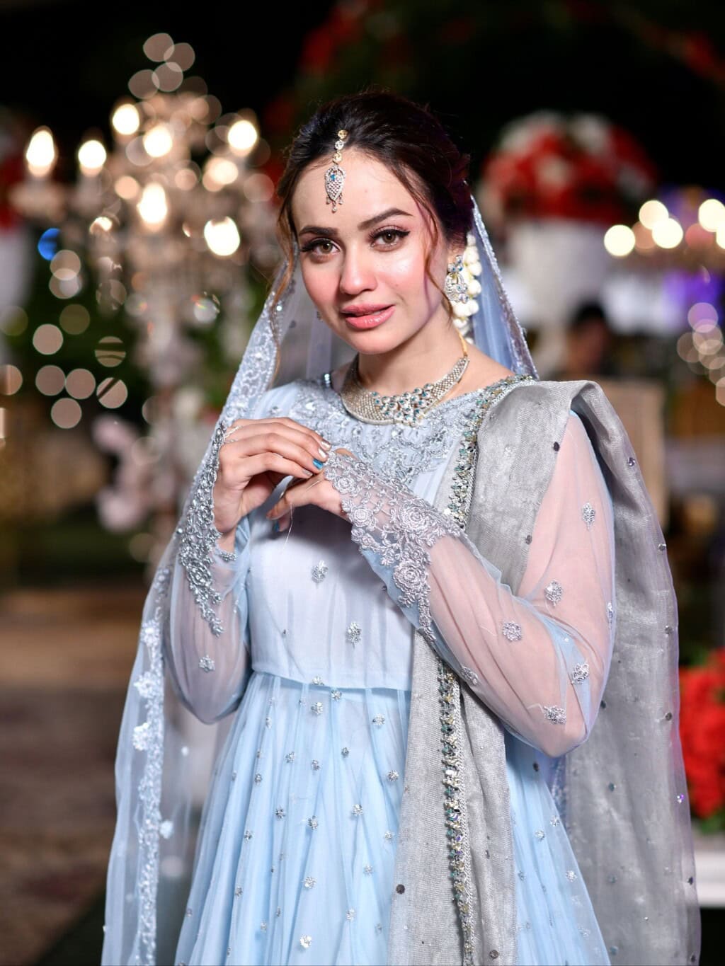 Kanwal Khan From Meri Bahuain Reveals Her Family's Dowry Practice | Reviewit.pk