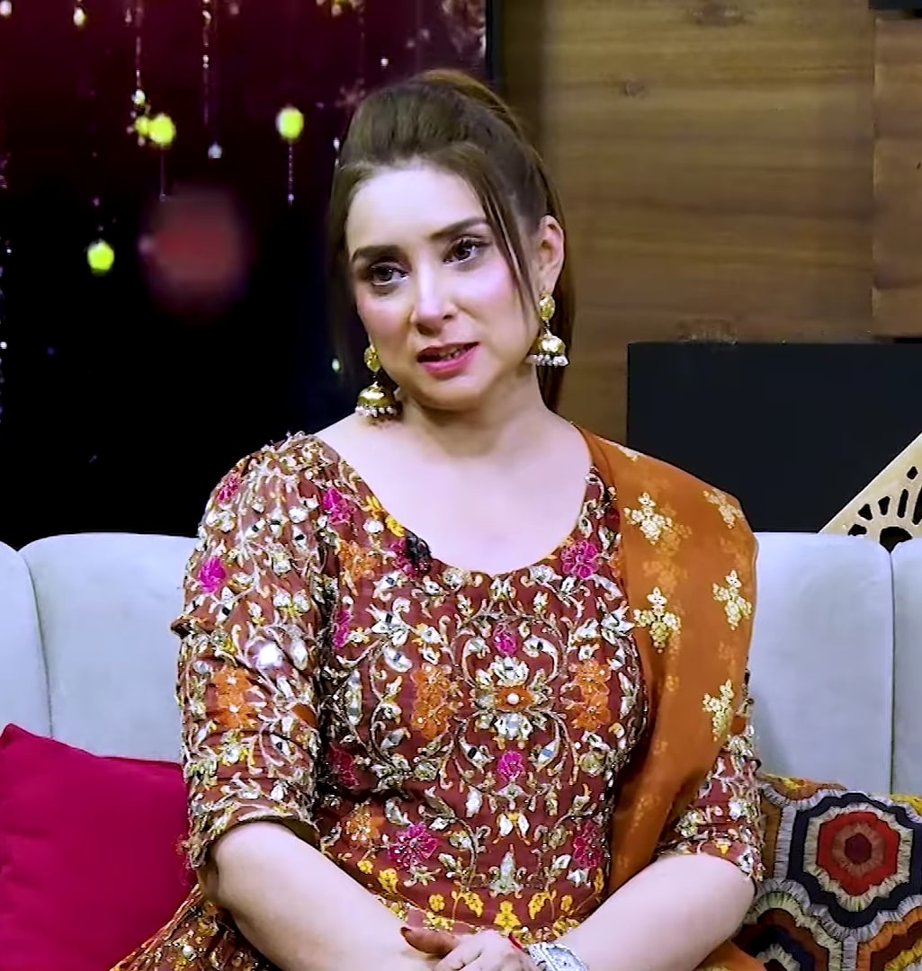 Dr Nabiha Ali Khan's Take On Maulana Yousaf Jamil's Video Against Her ...