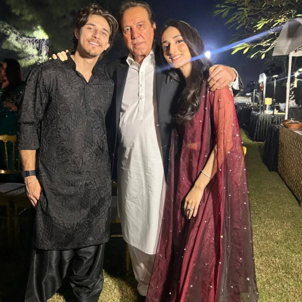 Saleem Sheikh's Daughter Selena Sheikh's Engagement Pictures | Reviewit.pk