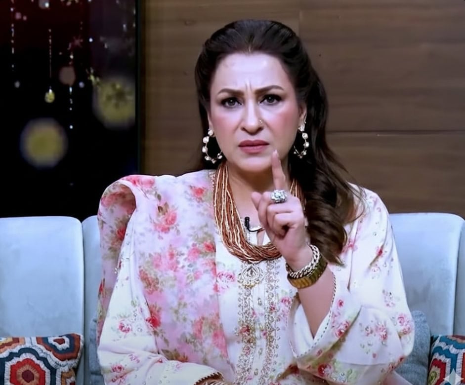 Nadia Khan Exposes Senior Pakistani Actresses' Horrible Behavior ...