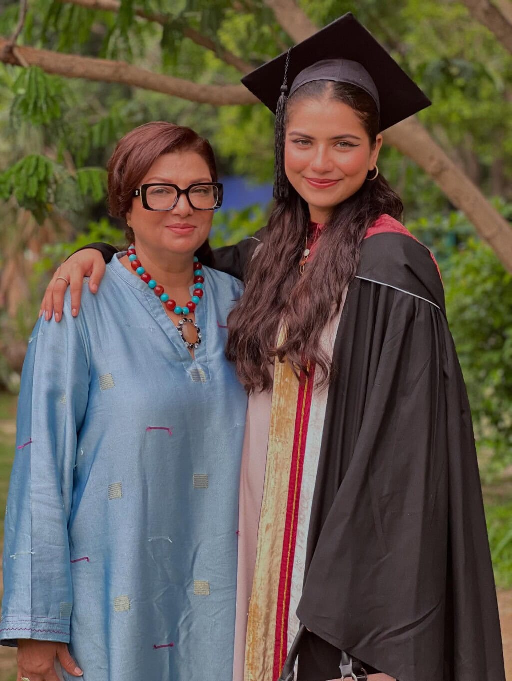 Shaheen Khan Shares Painful Divorce Story | Reviewit.pk