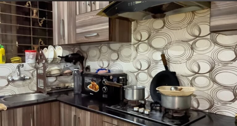 Pyari Maryam Husband Gives House Tour, Shares Unforgettable Memories ...