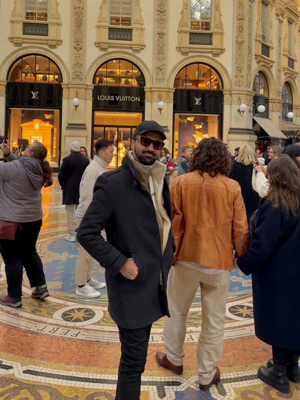 Waseem Badami's Best Friend Anchor Raja Matloob Passes Away | Reviewit.pk