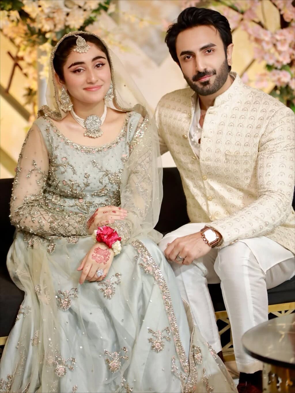 Zoha Tauqeer Opens Up On Losing Her Father | Reviewit.pk