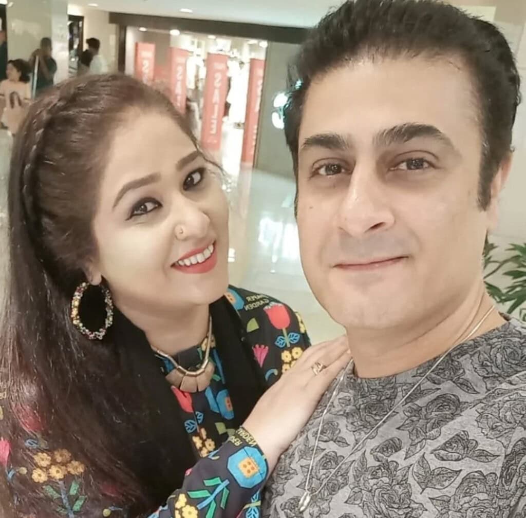 Kamran Jeelani's Online Love & Life After Wedding | Reviewit.pk