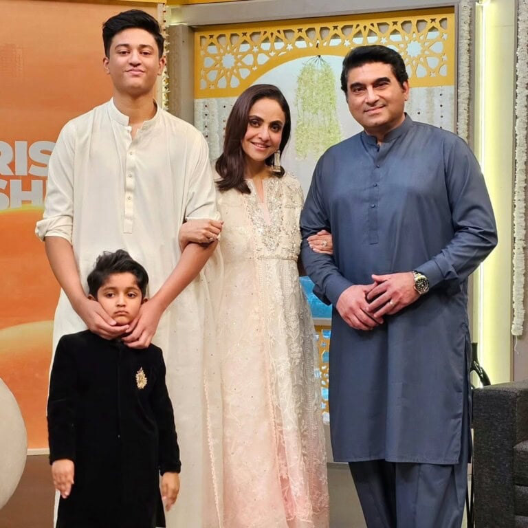 Nadia Khan’s Age Questioned After Old BTS Picture | Reviewit.pk