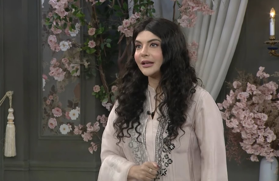 Nida Yasir's new hairstyle sparks 'copycat' debate online
