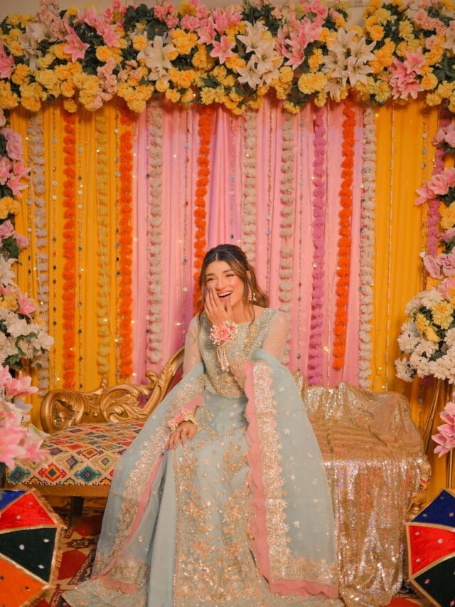 Rehma Zaman HD Haldi Event Pictures & Video | Reviewit.pk