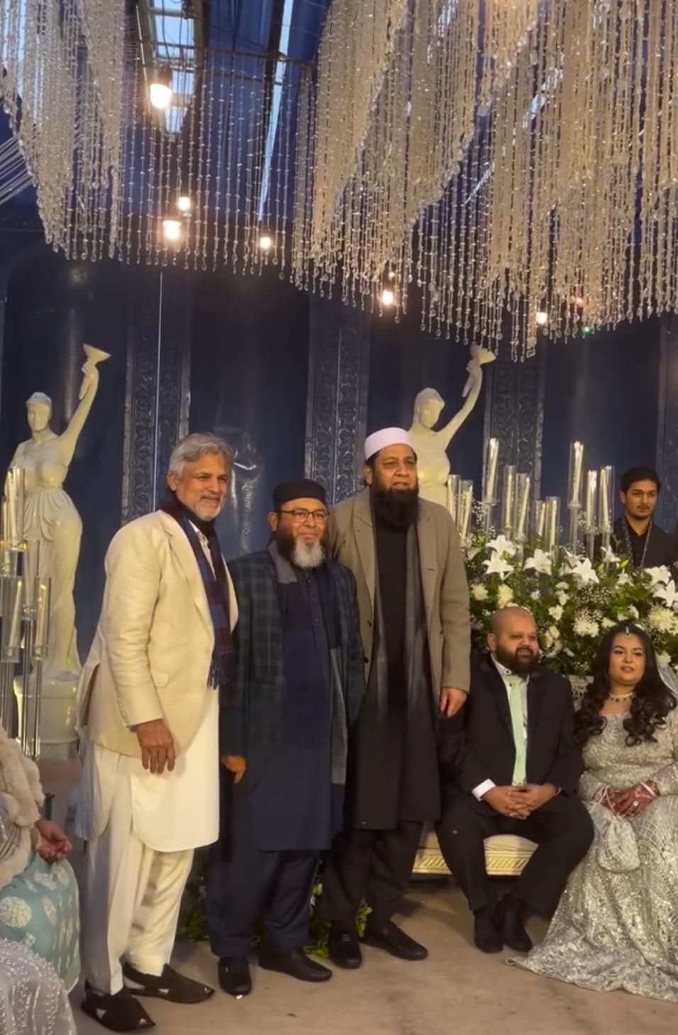 Mushtaq Ahmed Daughter Reception Pictures & Videos | Reviewit.pk