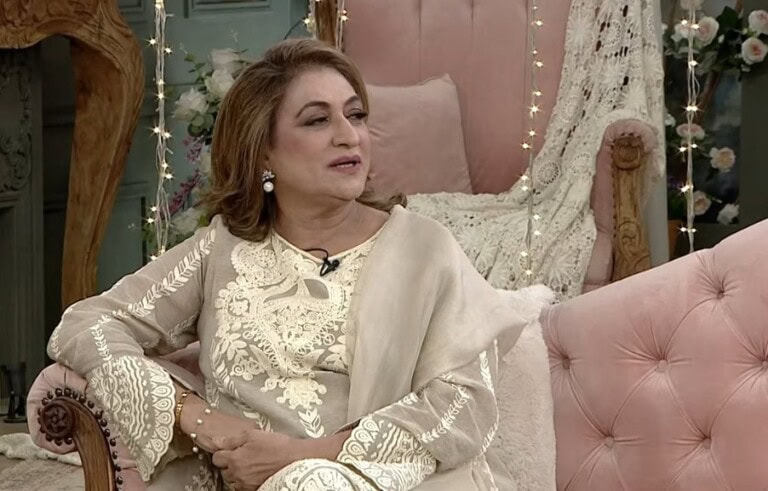 Fareeda Shabbir Reveals Sad Reason for Her Weight Loss | Reviewit.pk