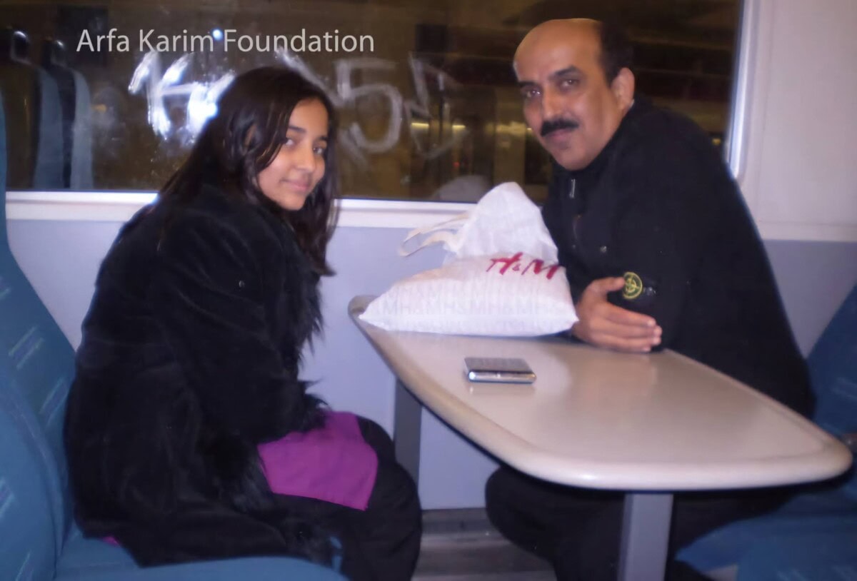 Arfa Karim's Father Pays Emotional Tribute On Her Birthday | Reviewit.pk