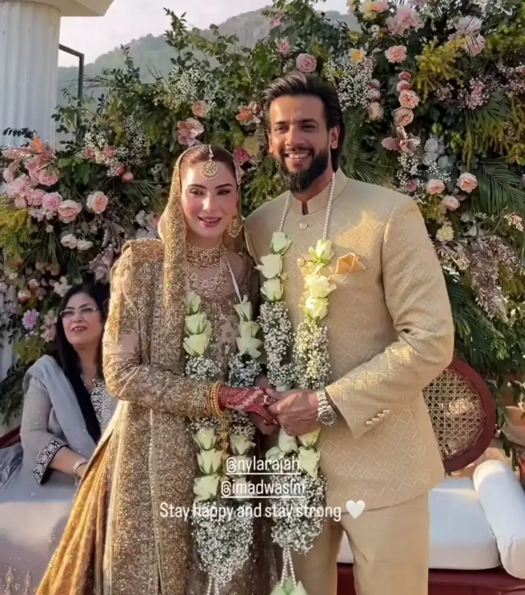 Zara Noor Abbas Reacts To Imad Wasim & Sannia Ashfaq Controversy ...