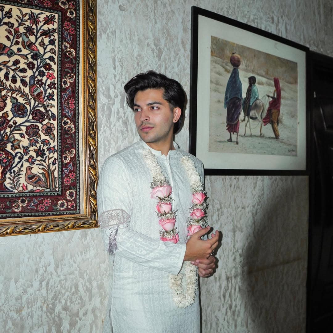 Ali Dayyan Walji Gets Engaged | Reviewit.pk