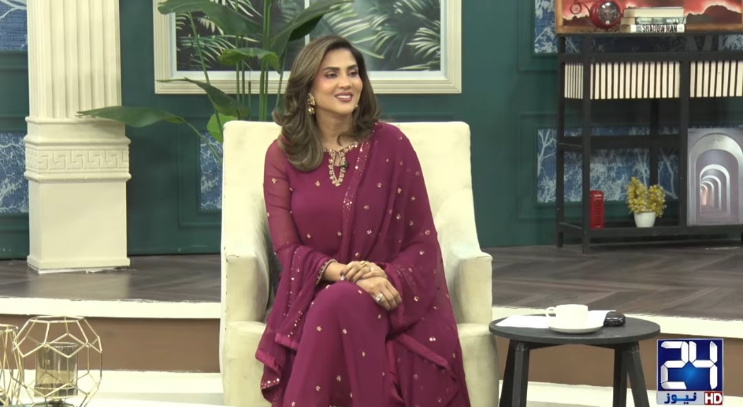 Real Story Behind Fiza Ali’s Departure From 24 News HD | Reviewit.pk
