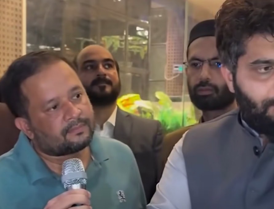 JDC's Zafar Abbas on Karachi Vs Lahore | Reviewit.pk