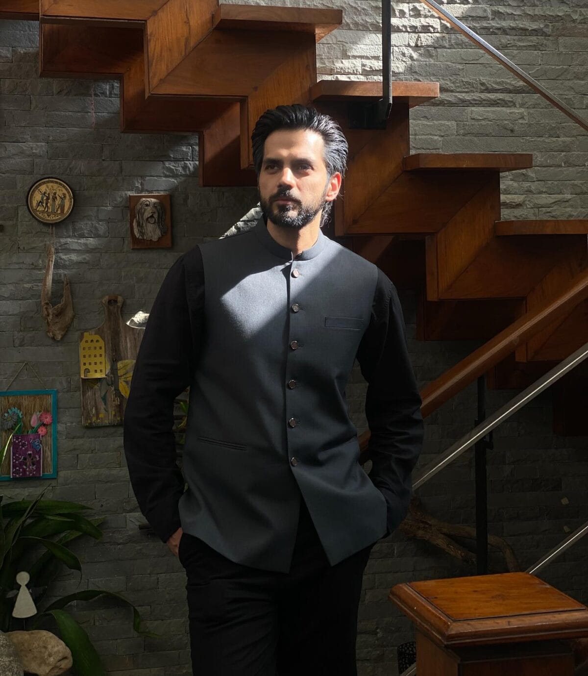 Hasan Khan Aka Jamal From Kafeel On Marriage & Son's Illness | Reviewit.pk