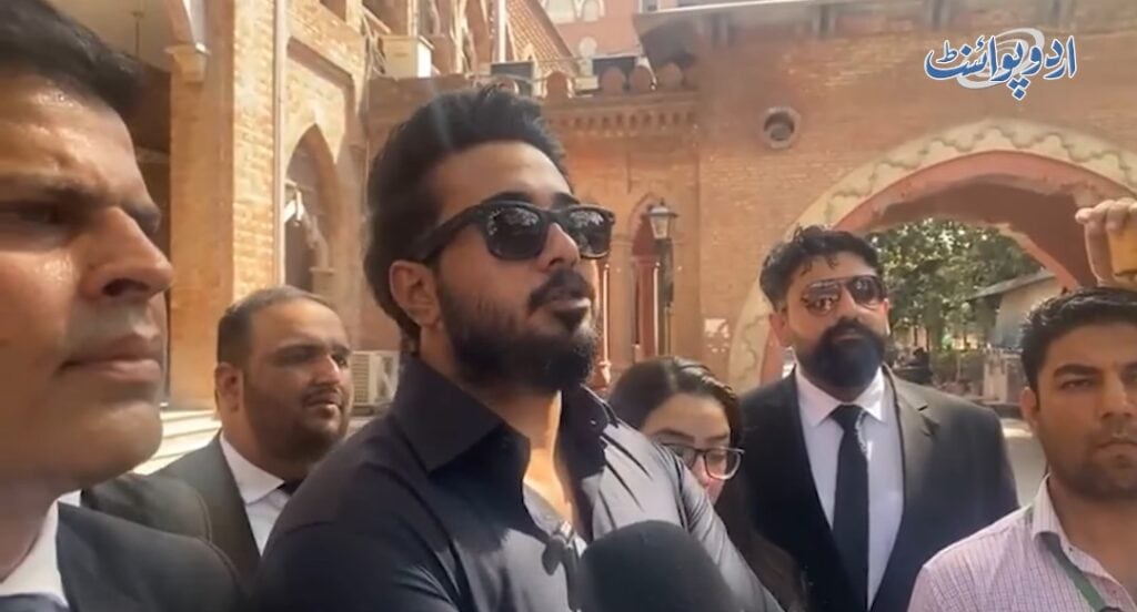 Momina Iqbal Husband Hamza Habib Holds A Press Conference | Reviewit.pk