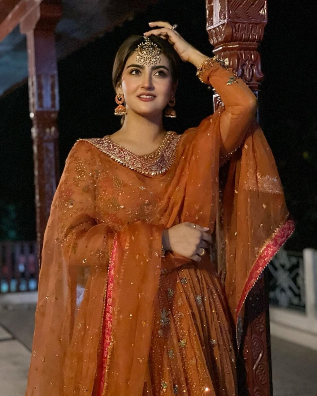 Hiba Bukhari on Her Recent Style Failure | Reviewit.pk